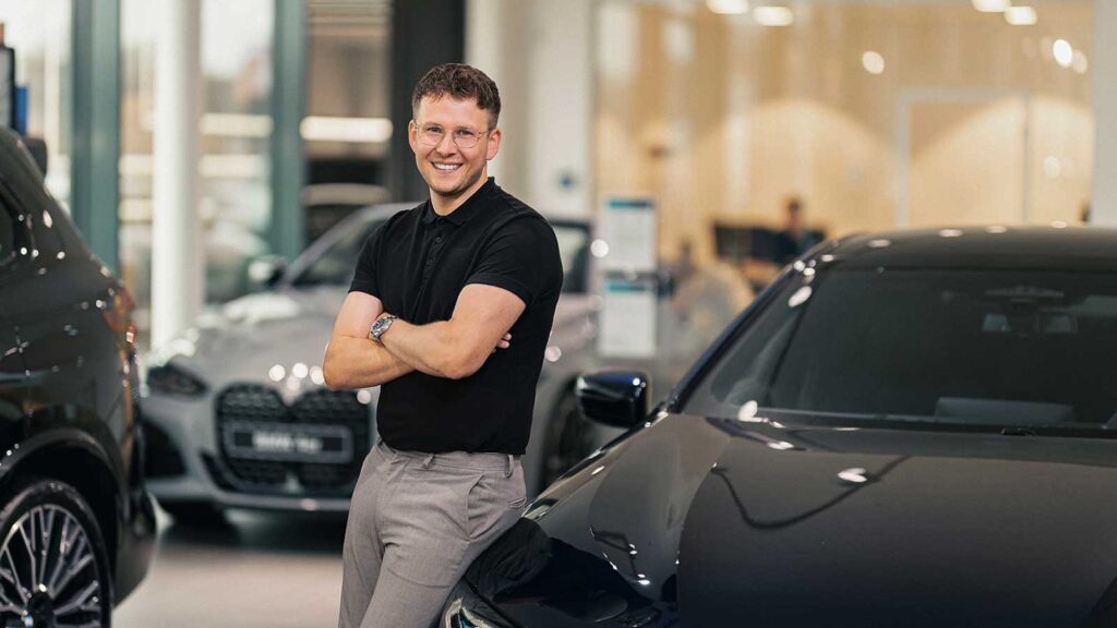 Gebrauchtwagenzentrum - Helming und Sohn GmbH